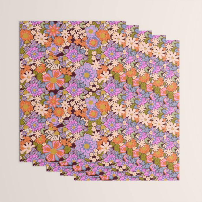 psychedelic 70s flower pattern