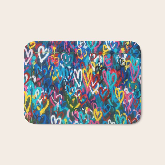 graffiti hearts pattern