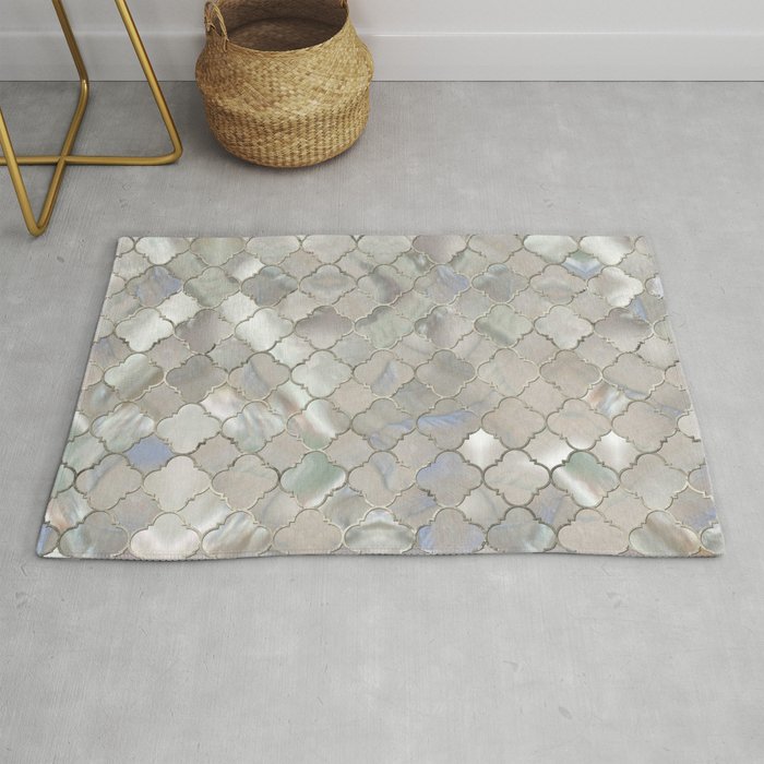 quatrefoil pattern rug