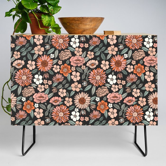 70s flower pattern fabric