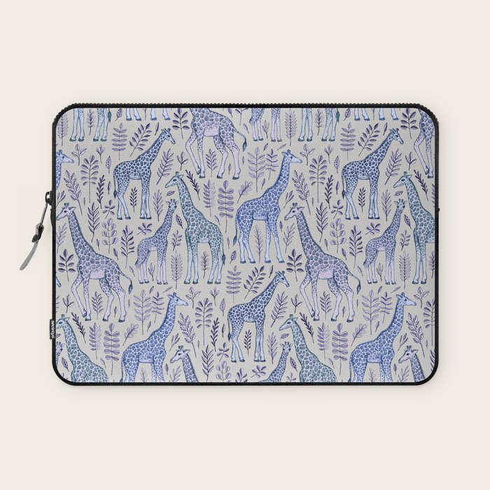 blue giraffe pattern