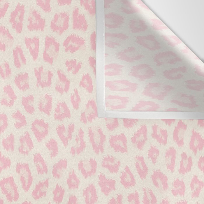 cheetah print pattern pink